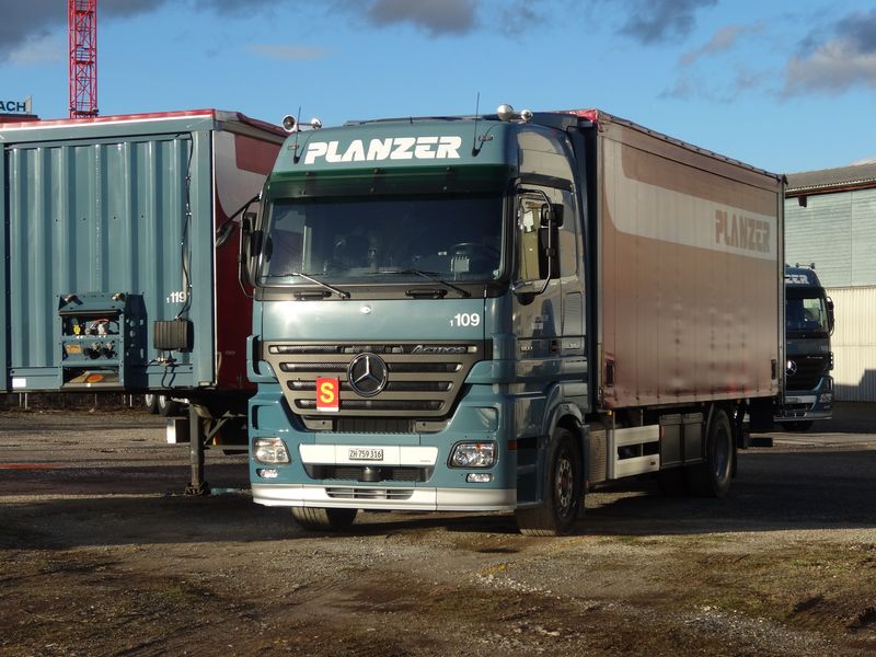 Planzer Transport - Dietikon (CH) - Transportfotos.nl
