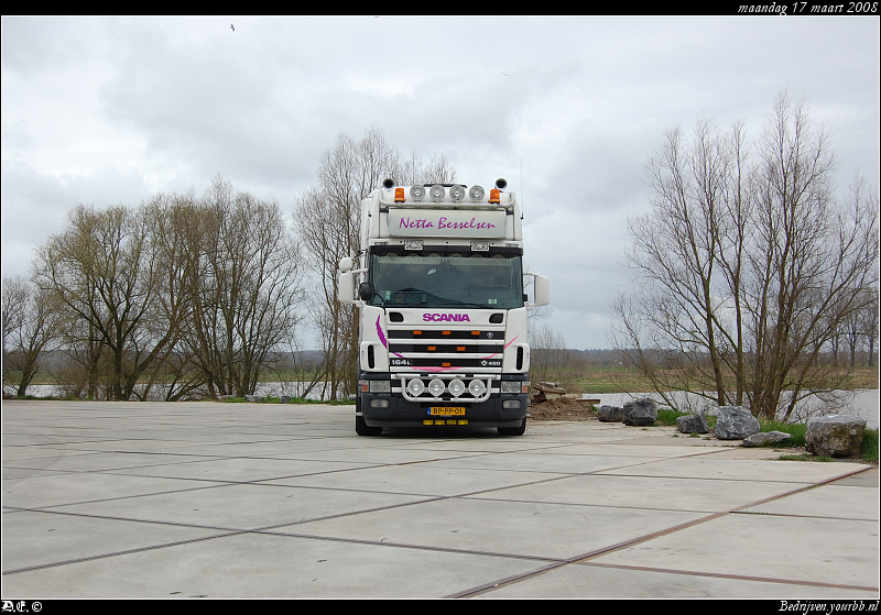 Besselsen, J. & N. - Ermelo - Transportfotos.nl